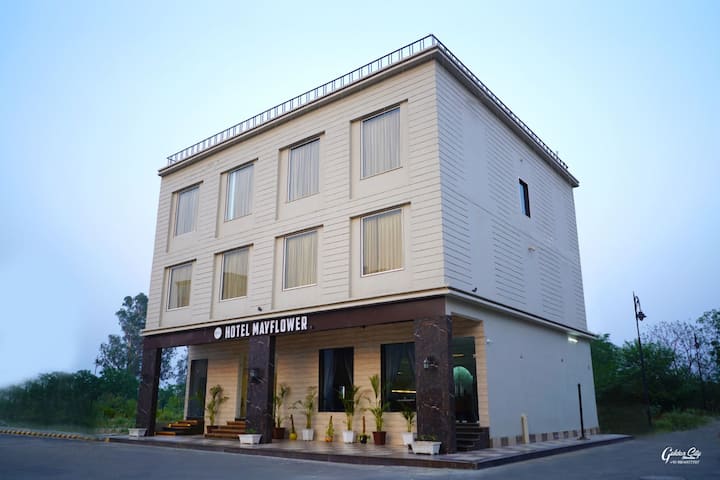 Belofte Hotels - 암리차르