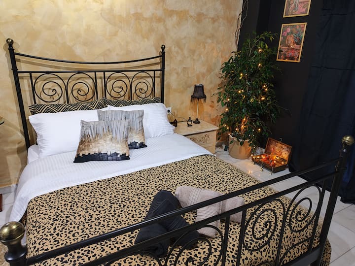 Center Of Veria | Anatolia - Науса