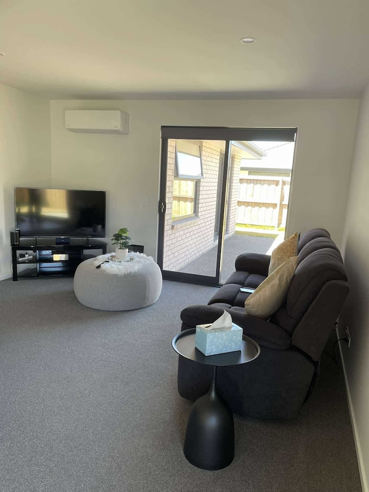Family Stay-spacious Home, Quiet And Safe - Rolleston