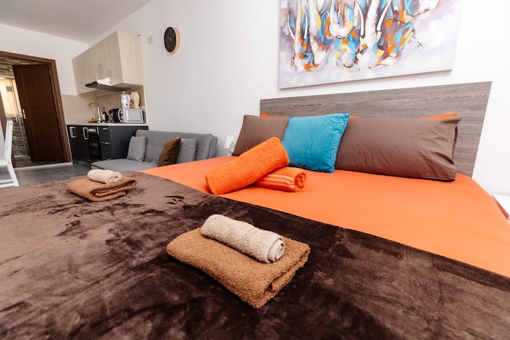 Studio In Central San Paul’s Bay - Malta