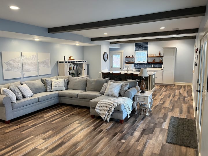 Lake Life On Long Lake - Hastings, MI