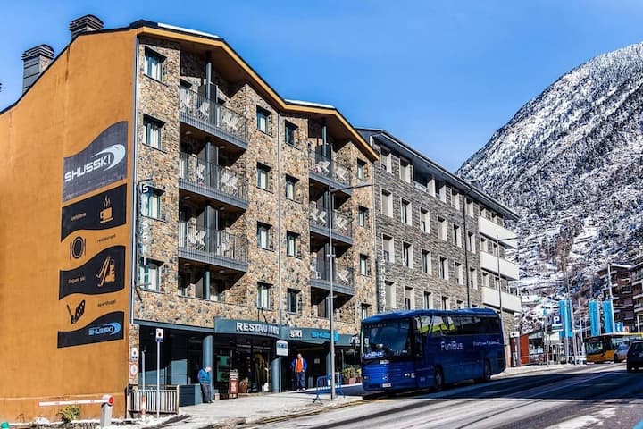 Apartamento Con Media Pensión - Andorra