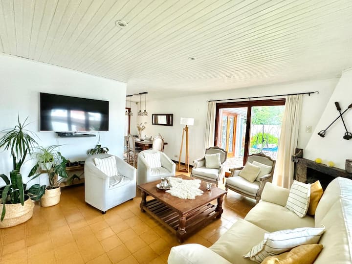 Casa Magnolia Necochea - Necochea