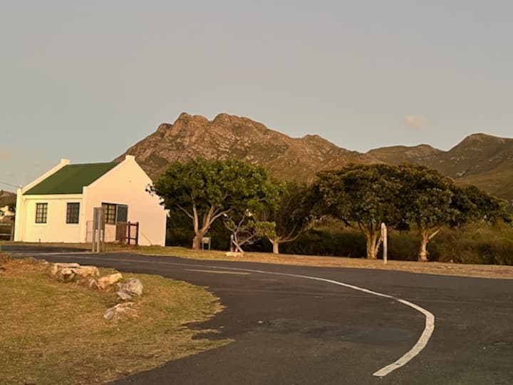 Mountain View Cottage - Kleinmond