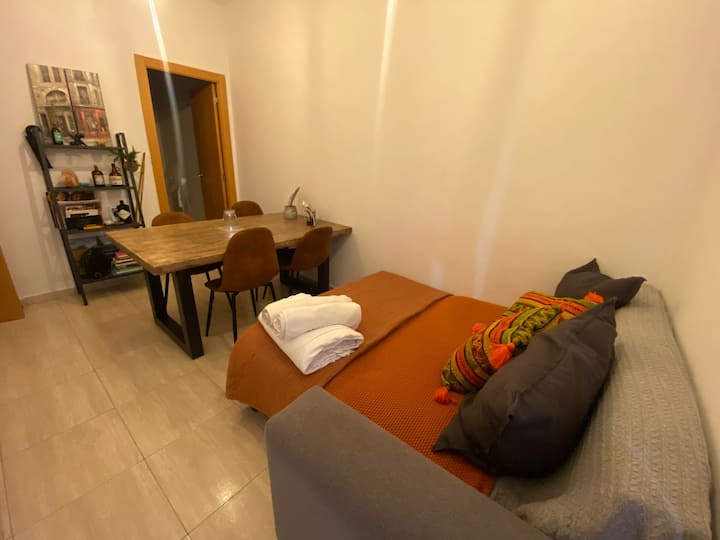 Private Room, Terrace, Living Front Beach For 2 - Barcelona