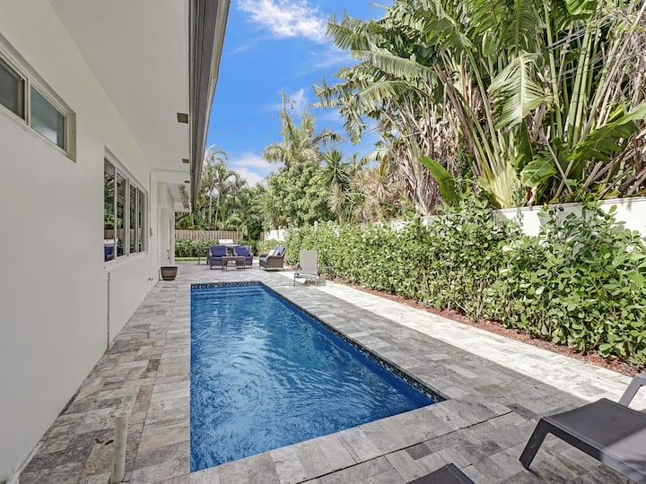 6bed 4bath Villa | Pool | Garage | Close To Beach - Pompano Beach, FL