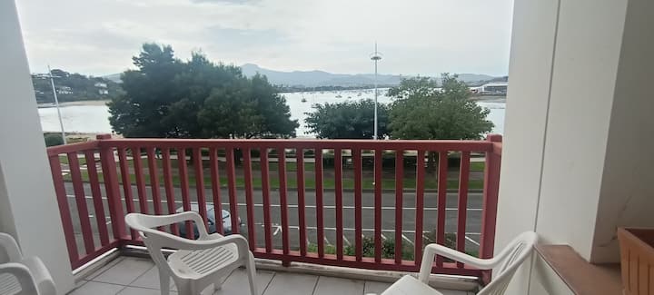 Cosy Appartement Avec Belle Vue! - Hondarribia