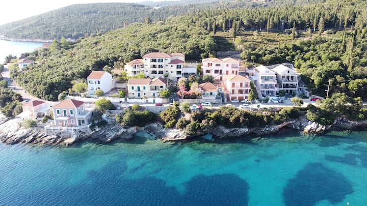 Tassos Cottage Fiskardo - Fiskardo