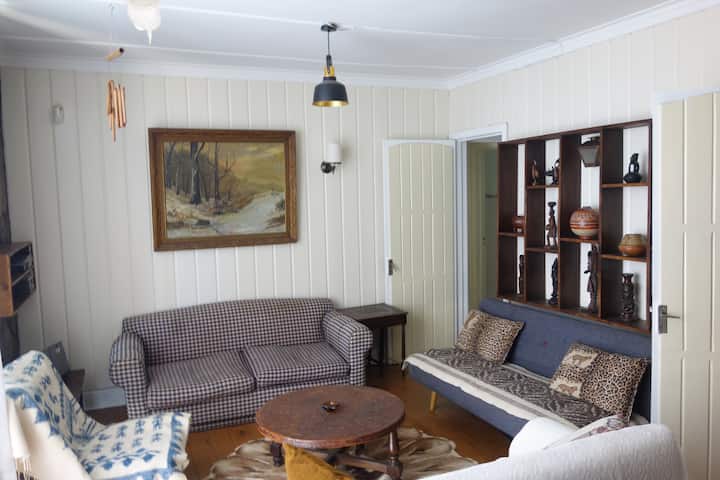 Amplia Casa En Algarrobo - El Quisco