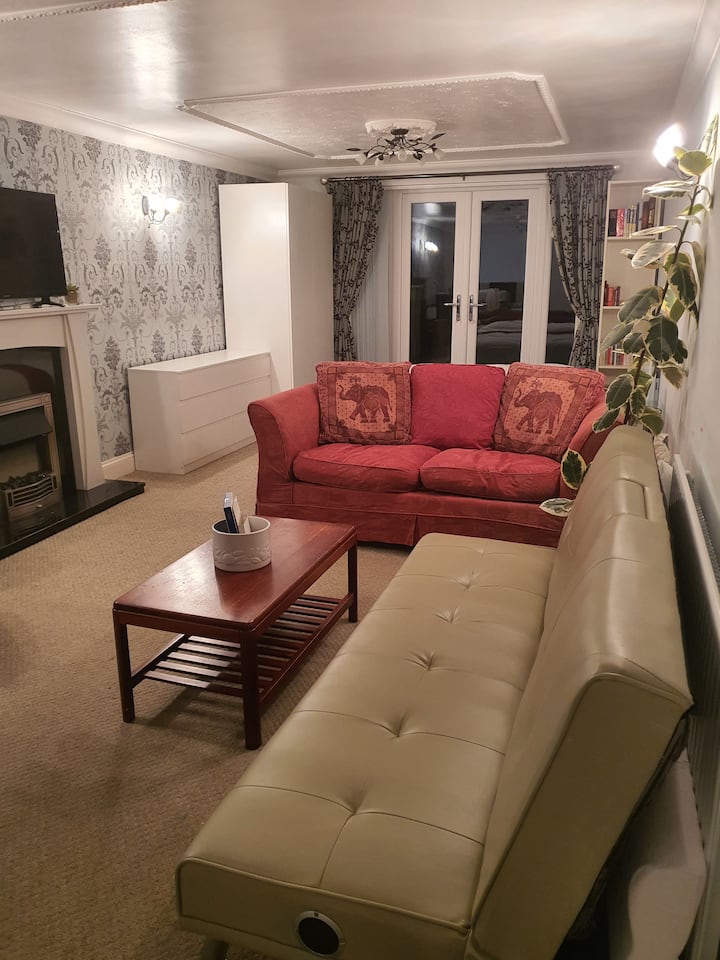Big Double Room With Office Corner, Free Parking - Leicester