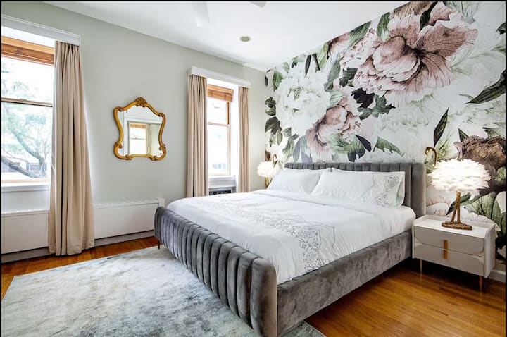 Cozy Apt In Hell's Kitchen - Manhattan, NY