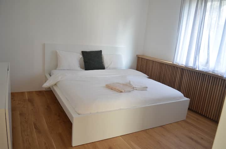 Homestay - Double Super Deluxe - Kloten