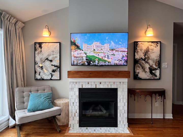 Bungalow With Private Backyard Near Airport - Ottawa