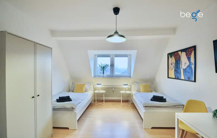 Bege Apartments | Worklodge - Duisburg Hbf Station