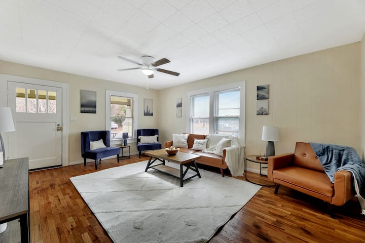 *Greengetaway~ Near College Hill, Hospitals & Wsu* - Wichita, KS