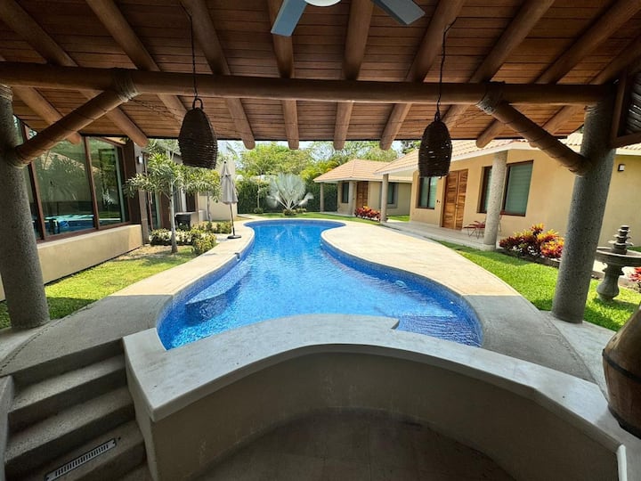 Luxury Villas  House - Zihuatanejo