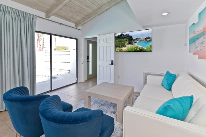 Coastal 2br + 2ba Condo By El Paseo W/ Pool - Rancho Mirage, CA