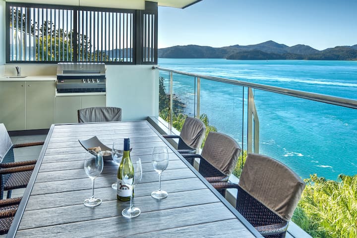 North Cape 4 - Hamilton Island