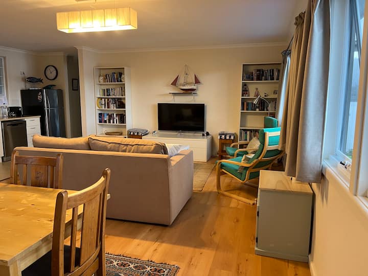 Anchorage Retreat - Cygnet