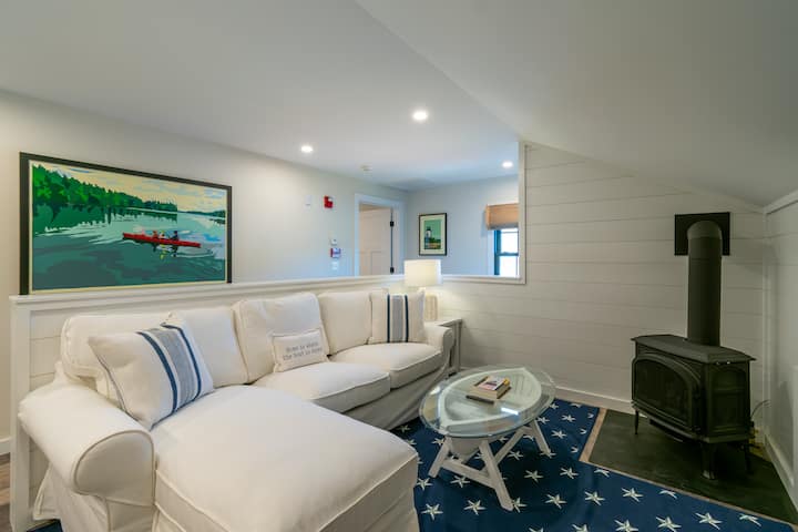 Coastal Retreat - 1 Bedroom Loft In Rockport - Camden, ME