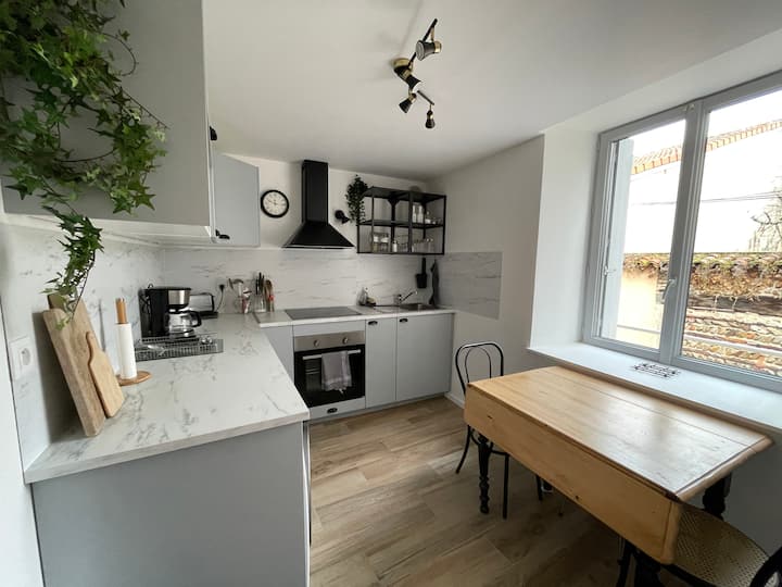 Appartement T3 Pour 4 Personnes - Villette-d'Anthon