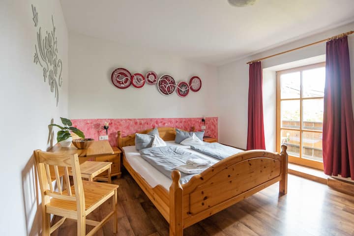 Zimmer 4 In Unserer Ammerwork Wg - Oberammergau