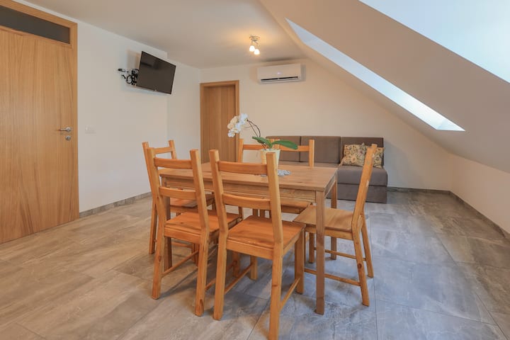 Apartment Mulej- Two Bedrooms Panorama - Bled