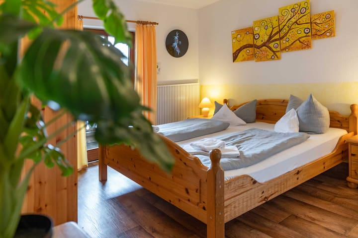 Zimmer 1 In Unserer Ammerwork Wg - Oberammergau