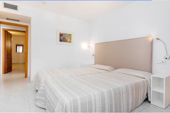 Santa Eulalia 2 Bedrooms Reduced Mobility Apt - Santa Eulalia del Río