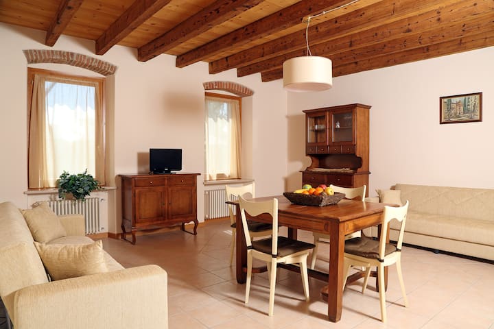 Residence Borgo Mondragon - Trilo Run Of The House - Bardolino