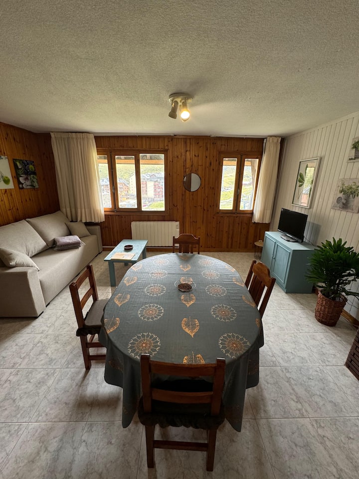 Big Grandalla By Confortsky - Andorra