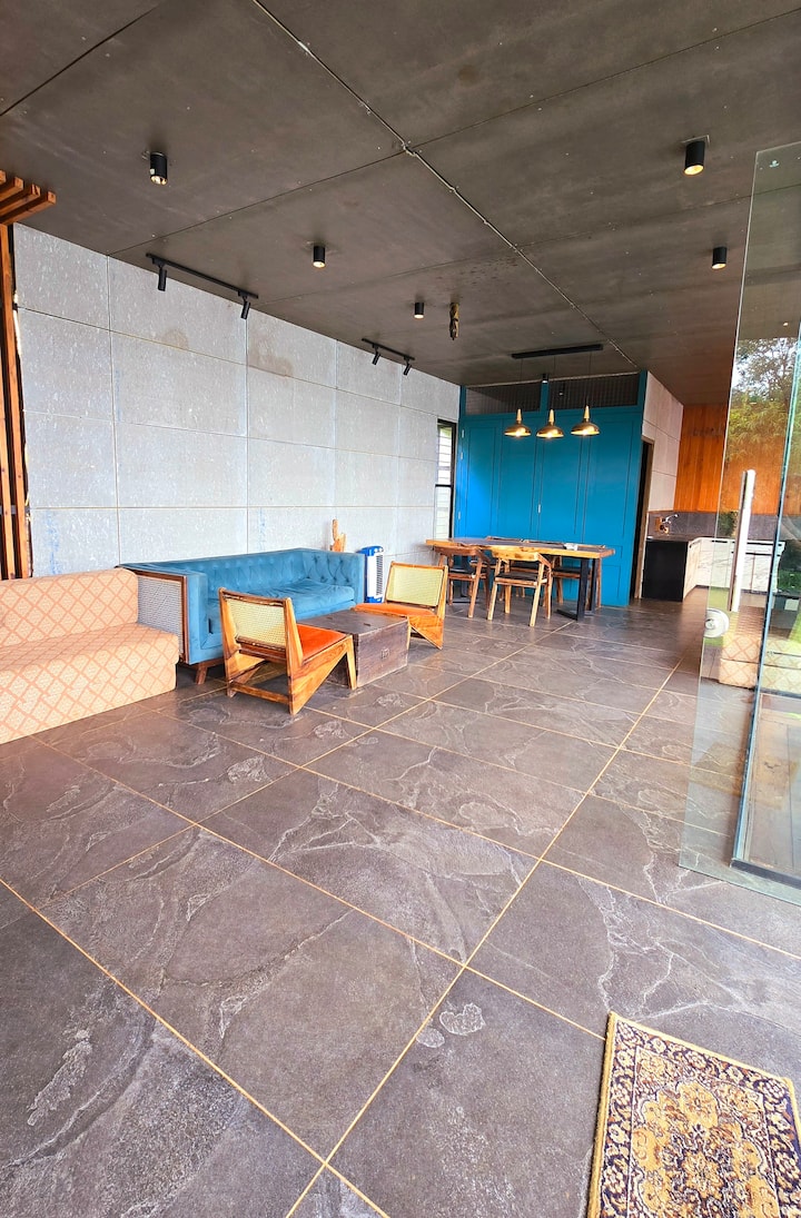 Skylark Waterview Villa - Lavasa
