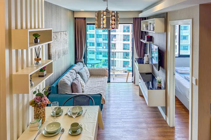 Lush 1br At Dusit Grand Park|5 Mins Jomtien Beach - Pattaya City