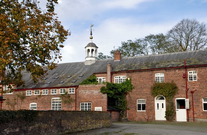 Historic Elegance - Knutsford