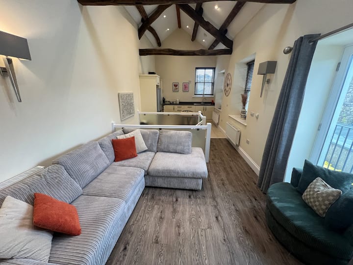 Spring Cottage - 2 Bed - Hoad View - Ulverston