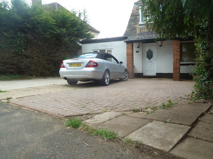 Nice Room Available Let - Kettering