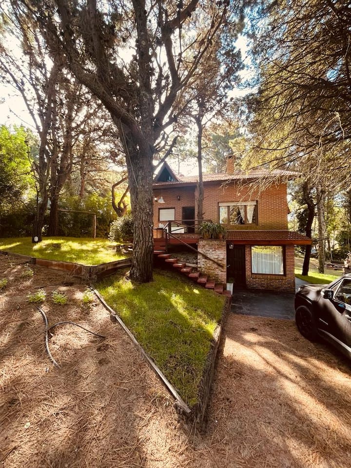 Casa Carilo Isla Pelícano Con Jacuzzi - Argentina