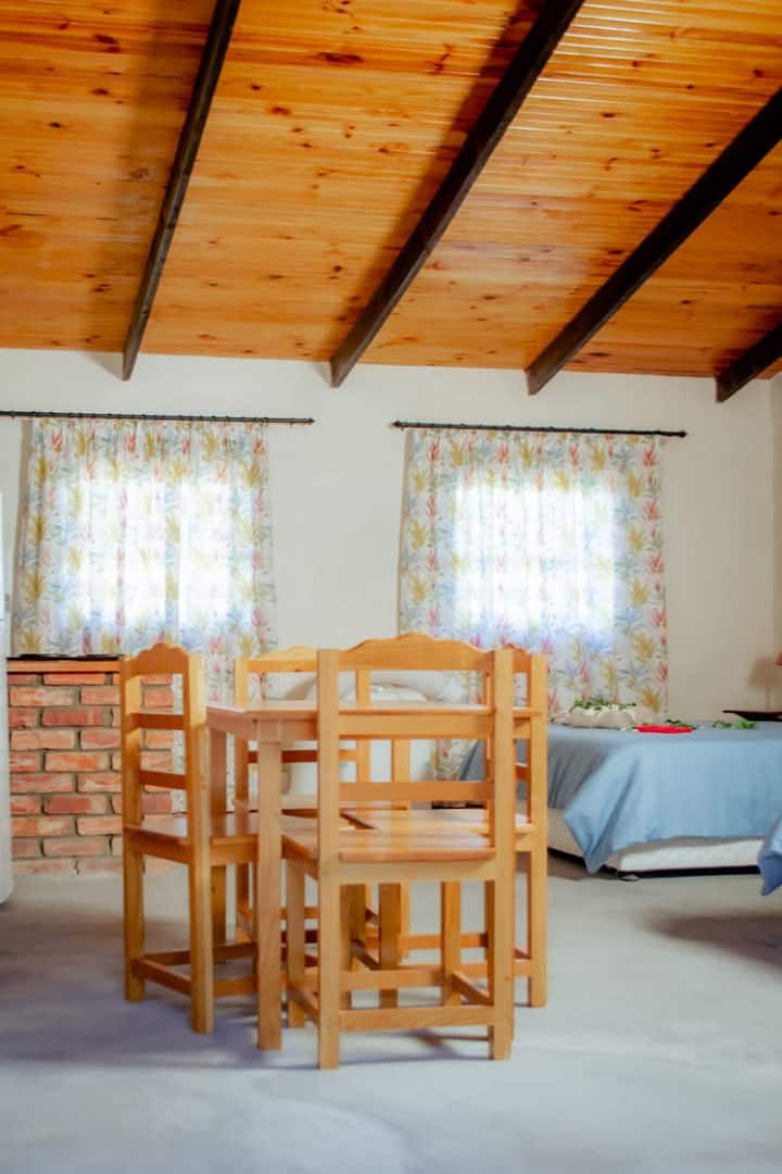 Amani Lodge - Montagu