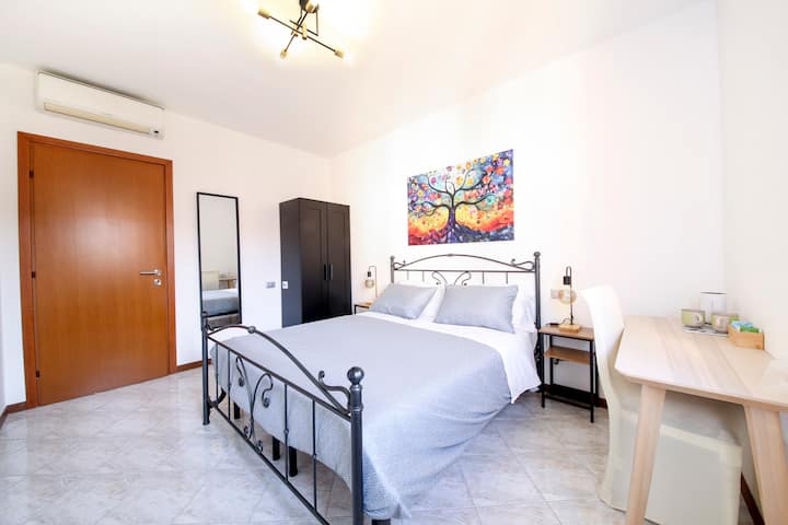 Orio Stay&fly: Double Room/shared Bathroom - Orio al Serio