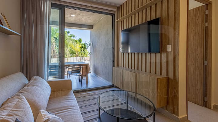 Bikia 304 Best Location, Poliforum Leon, Gto. - León