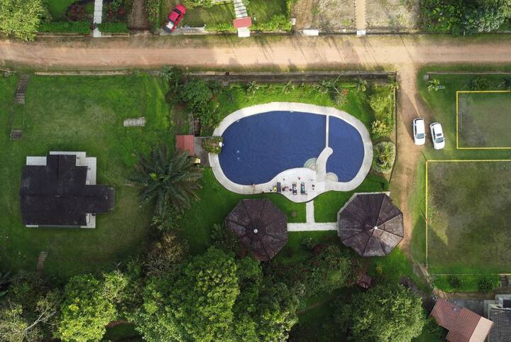Casa Tropical, Piscina Y Cascada - Pedro Vicente Maldonado