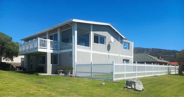 Krismaskraal Beach House - Franskraal