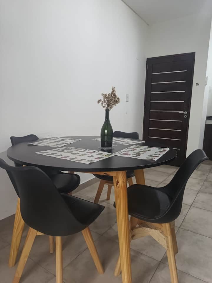 Departamento En Salta. - Salta