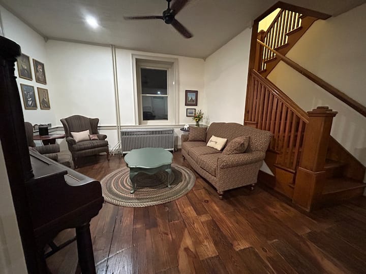 Historic Riverfront Home On Conestoga River - Lancaster, PA