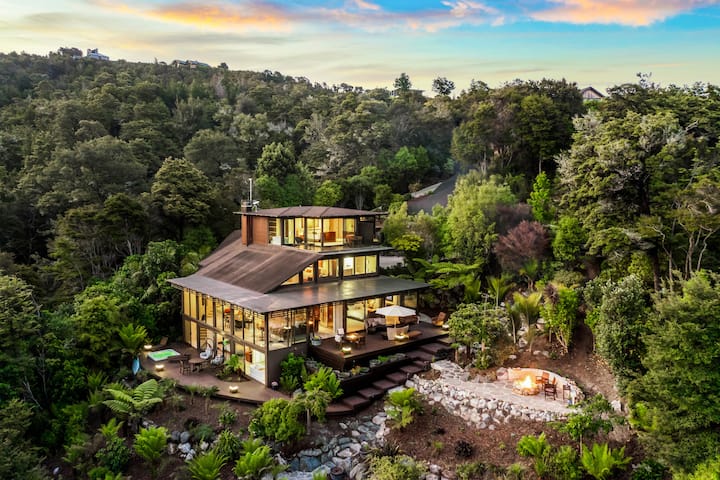 Private Exclusive Lodge – Entire Retreat For You - South Island