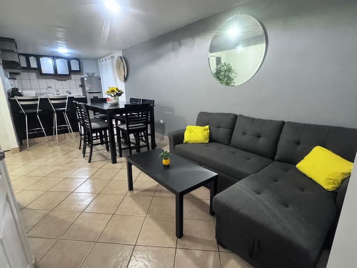 1 Rec/parking/otay Checkpoint/airport/consulate/taxi - Tijuana