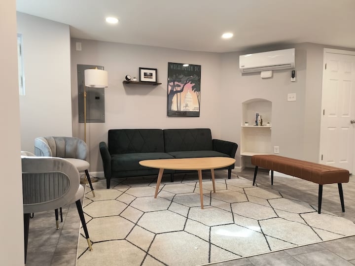 Modern 1 Br On Capitol Hill - Mount Rainier, MD