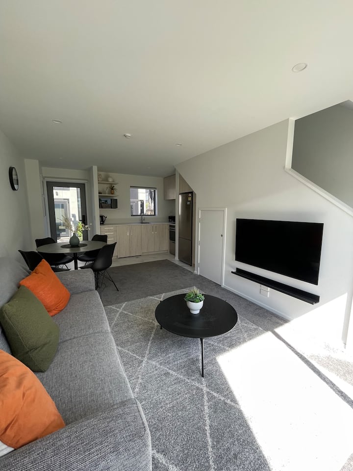 Mohua Lane Retreat - Prebbleton