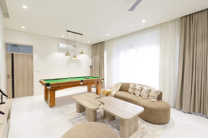 The Royal Captain’s Deck | Villa | Swimming Pool - Jaipur