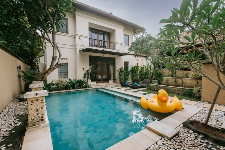 Promo Price 3br Private Pool & Walking To Beach - Jimbaran
